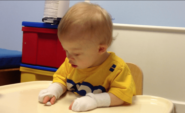 3 Easy Ways To Develop Your Child's Pincer Grasp